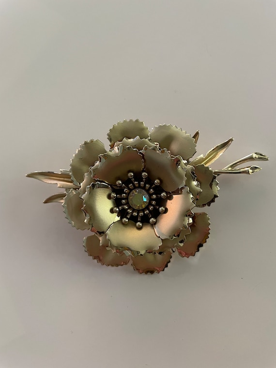 Vintage coro flower - Gem