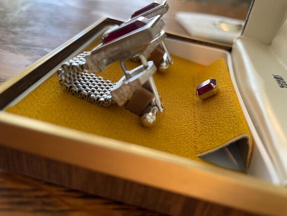 Swank Tivoli Silver Mesh and Ruby Red Cuff Links and … - Gem