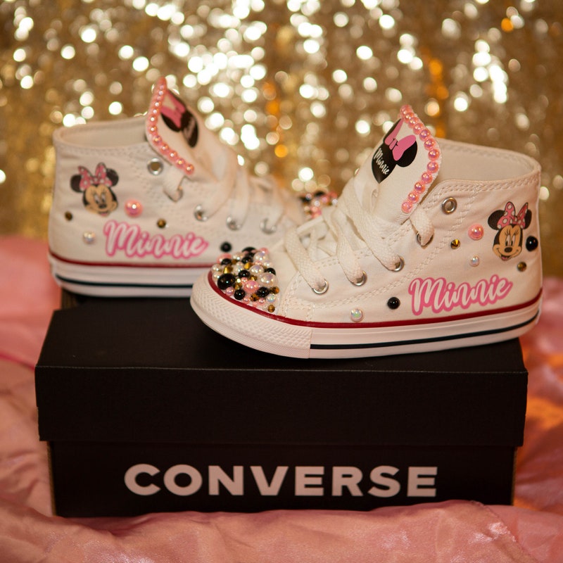 Minnie Mouse Converse - Etsy