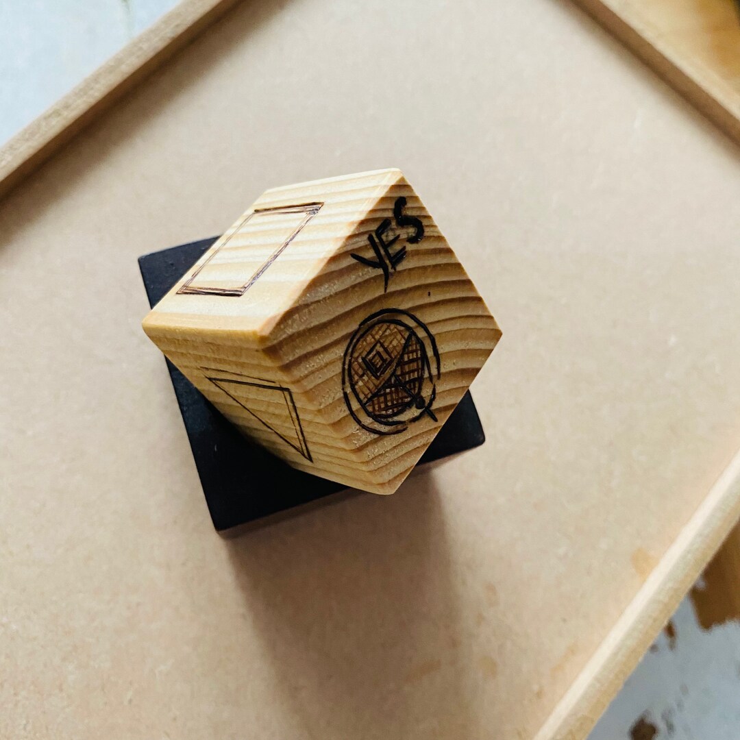 Squid Games Themed Cube Dice Game Original Gift Novelty Wooden ...