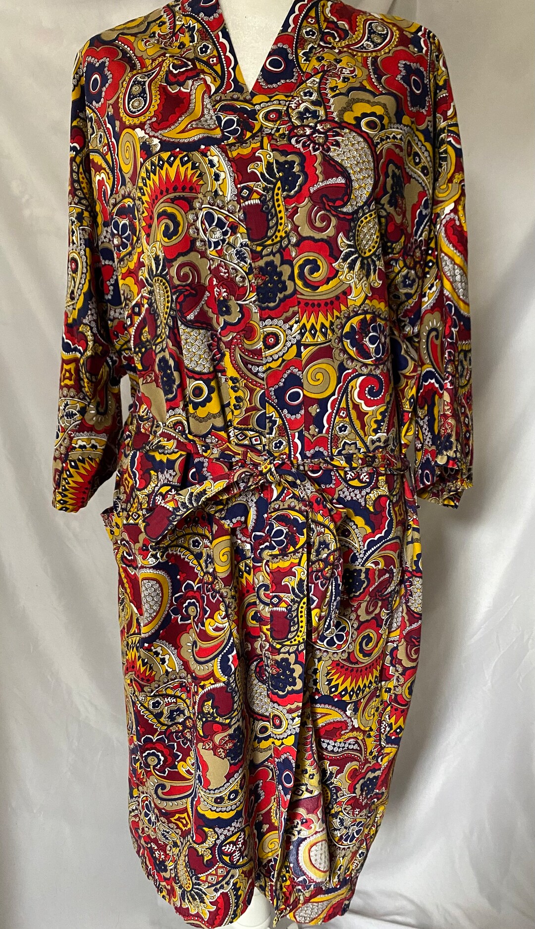 Vintage 1960s/1970s Kabuki Coat Bath Robe Paisley Pattern Robe ...