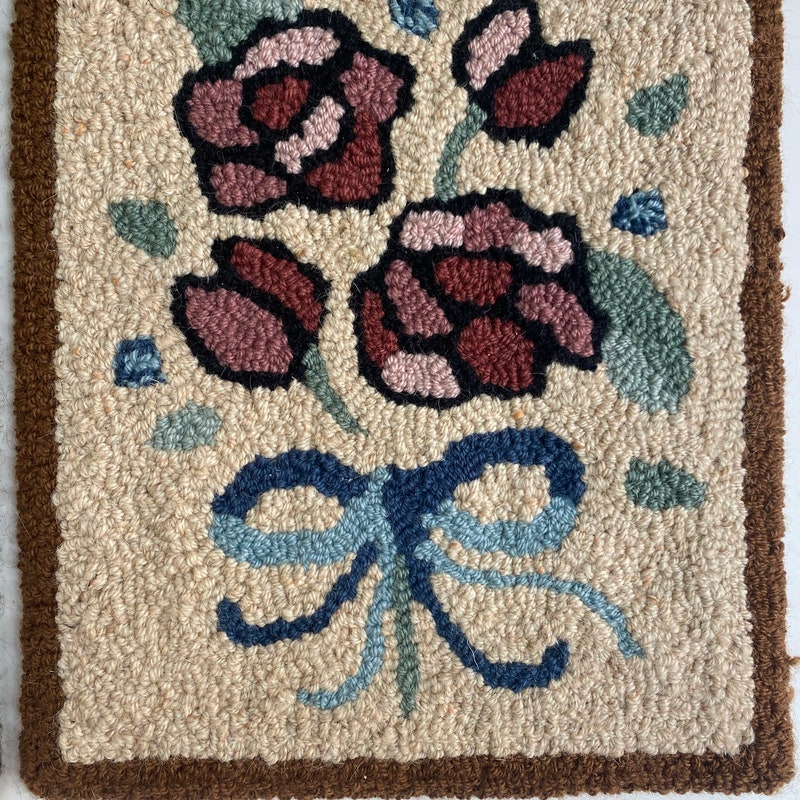 Hooked Table Mat - Etsy