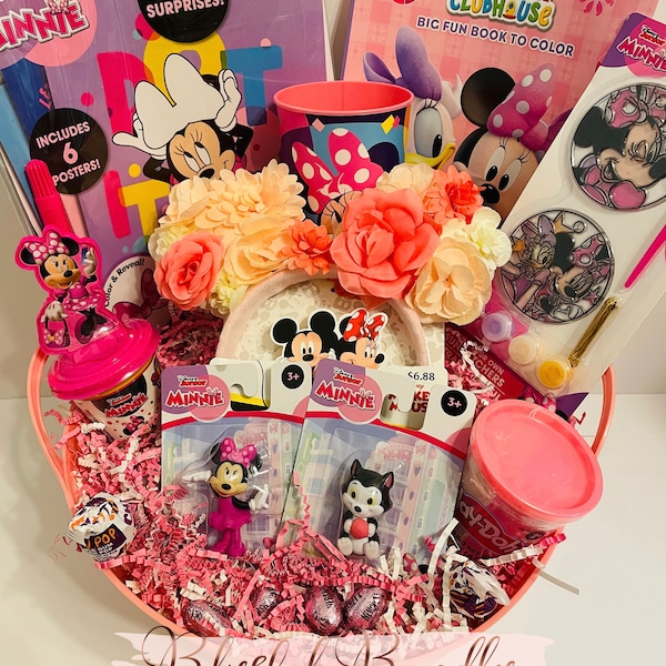 Minnie Mouse Gifts - 60+ Gift Ideas for 2025