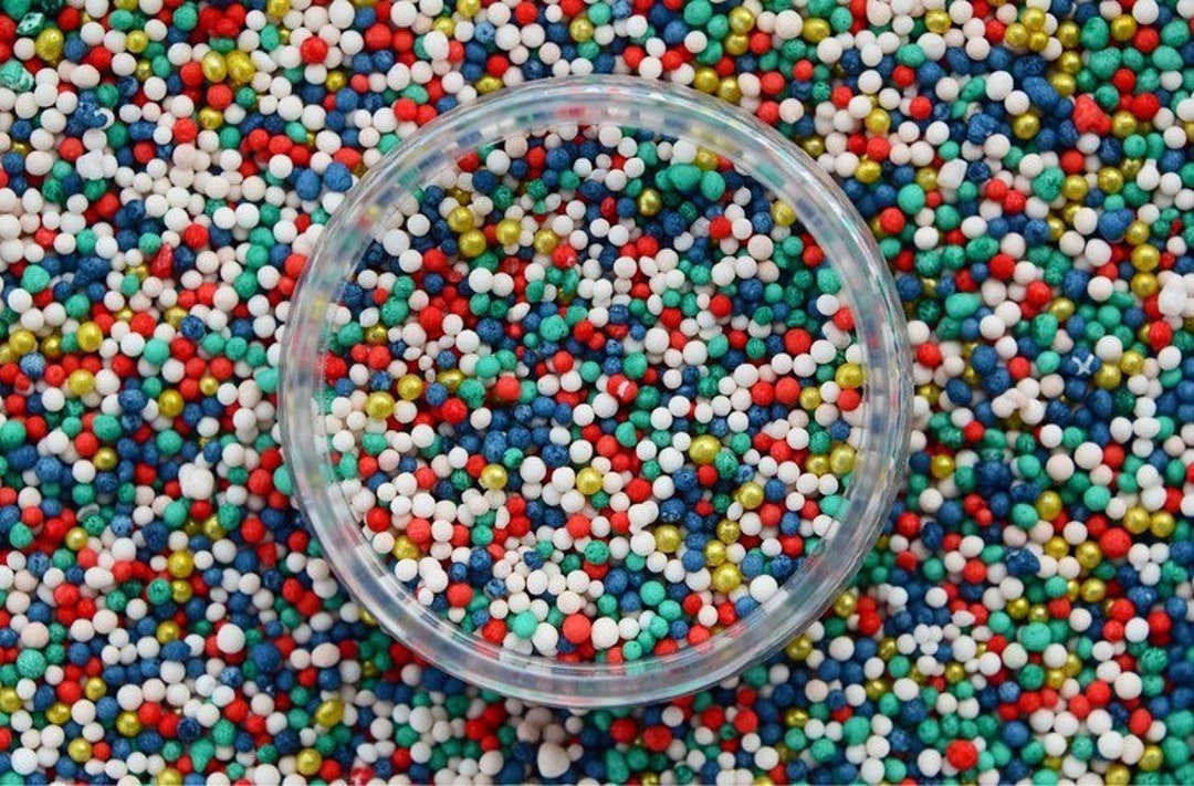 Sugar Cookies Christmas Edible Nonpareil Sprinkles Blend Baking ...