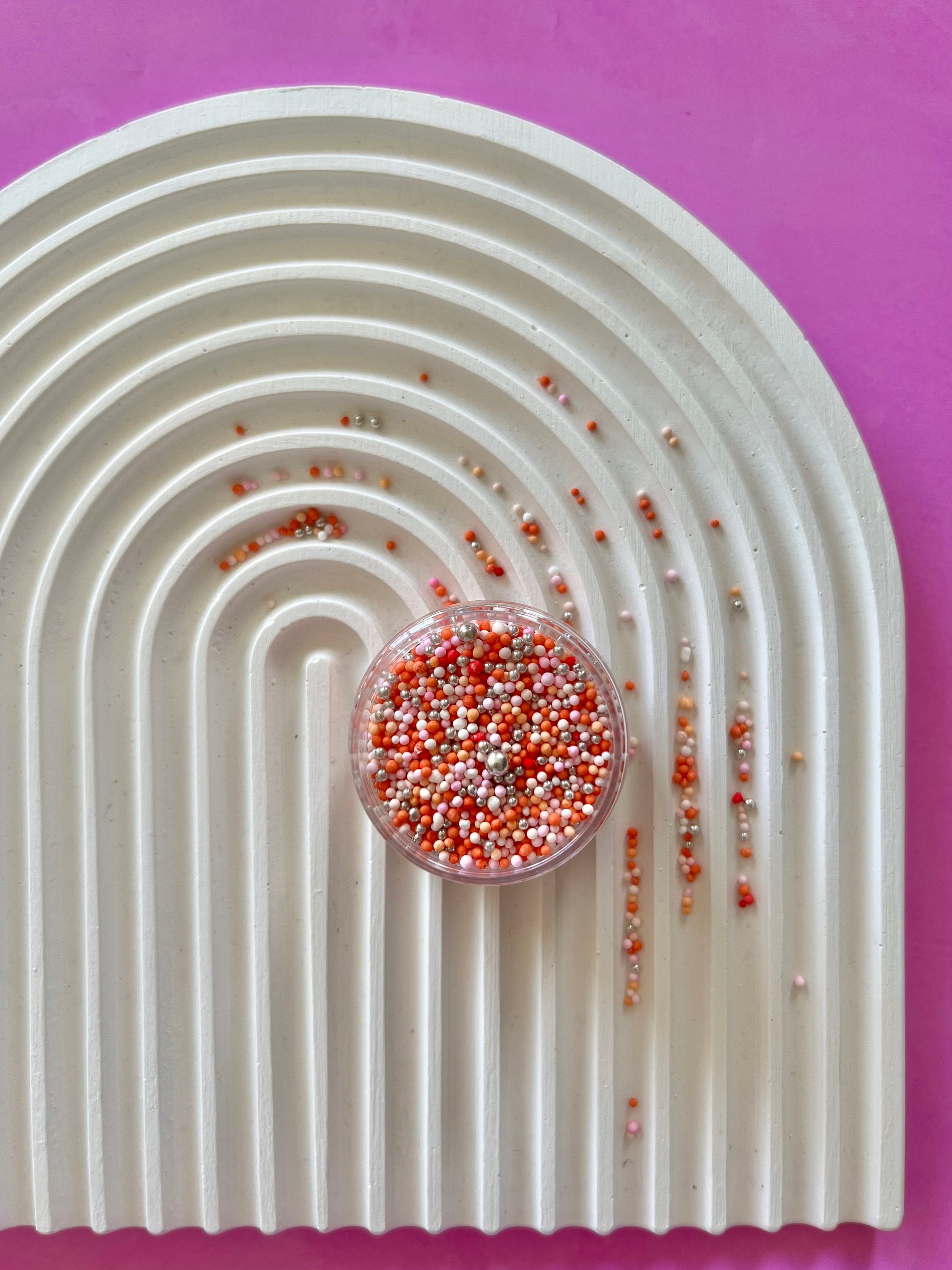 Vibe Valentine’s Day Sprinkles Edible Nonpareil 100s and 1000s Cake ...