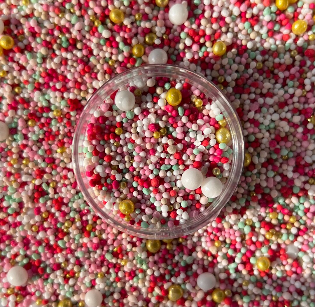 Candy Cane Lane Deluxe Red Pink Green Brown Christmas Cachous Nonpareil ...