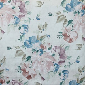 Vintage Large Print Floral Fabric by the Yard - Etsy