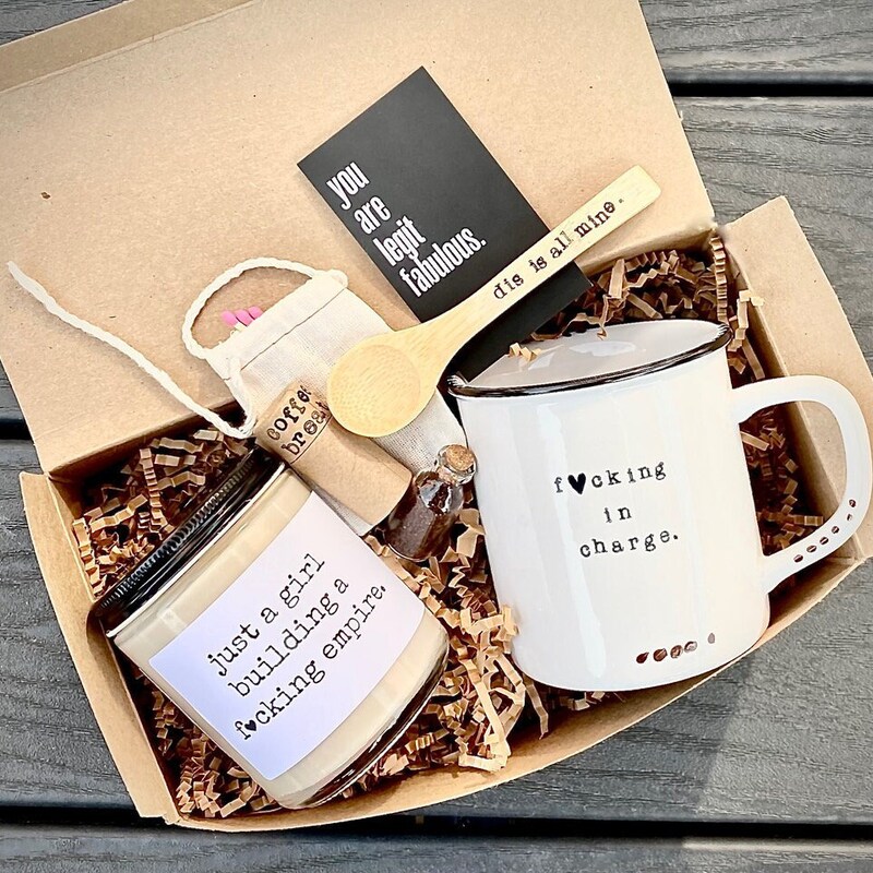 Personalized Gifts for Business Owners - 60+ Gift Ideas for 2025