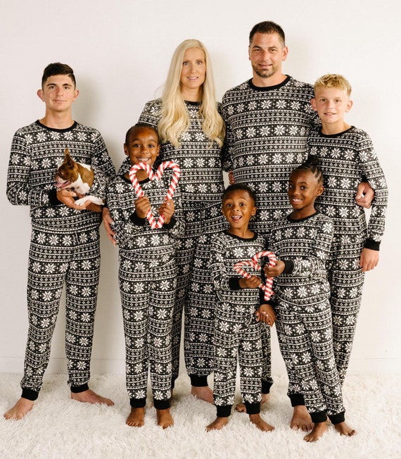 Family pjs sets store