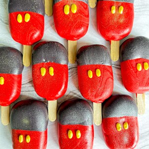 Mickey Mouse Cakesicles, Mickey Mouse Cake Pops, Mickey Mouse Treats ...