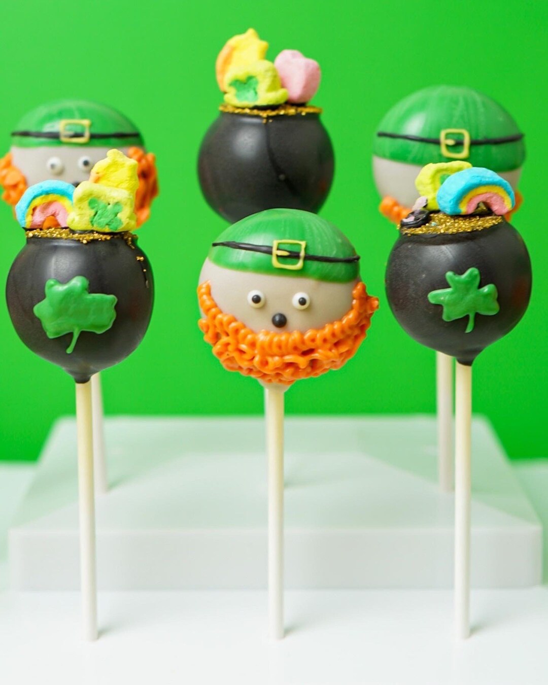 St. Patrick’s Day Cake Pops, 12 Cake Pops, St. Patrick’s Day Party - Etsy