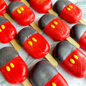 Mickey Mouse Cakesicles, Mickey Mouse Cake Pops, Mickey Mouse Treats ...