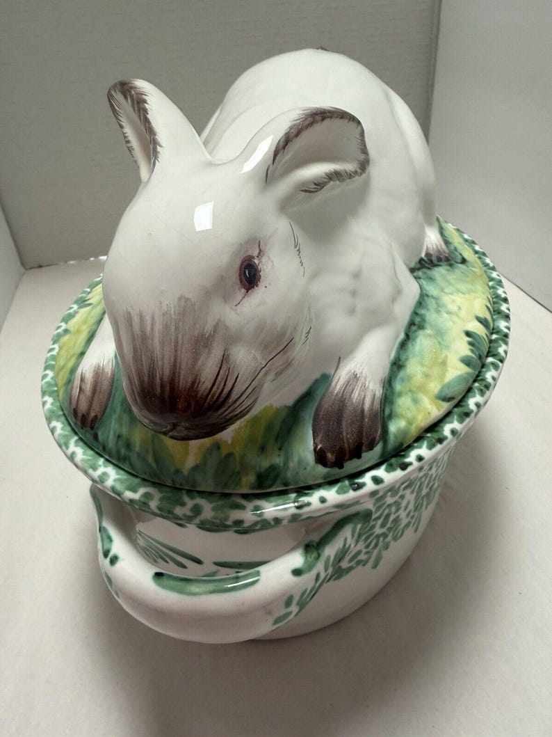 Hand Painted Ceramic Casserole With White Rabbit Lid for Easter - Etsy