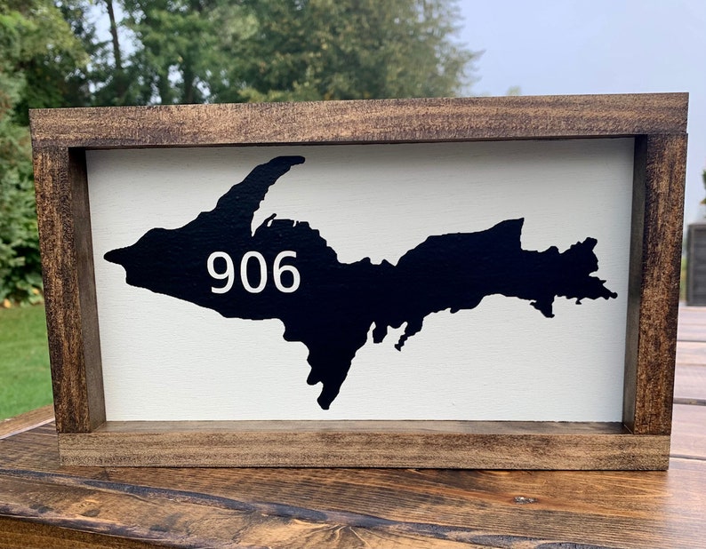 906 UP Upper Peninsula Michigan Sign (13"x7.5") - Etsy