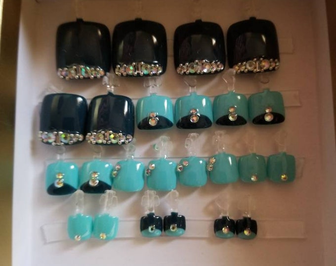 20 or 24 Pieces, Luxury Turquoise Press-on Toenails With Rhinestones - Etsy