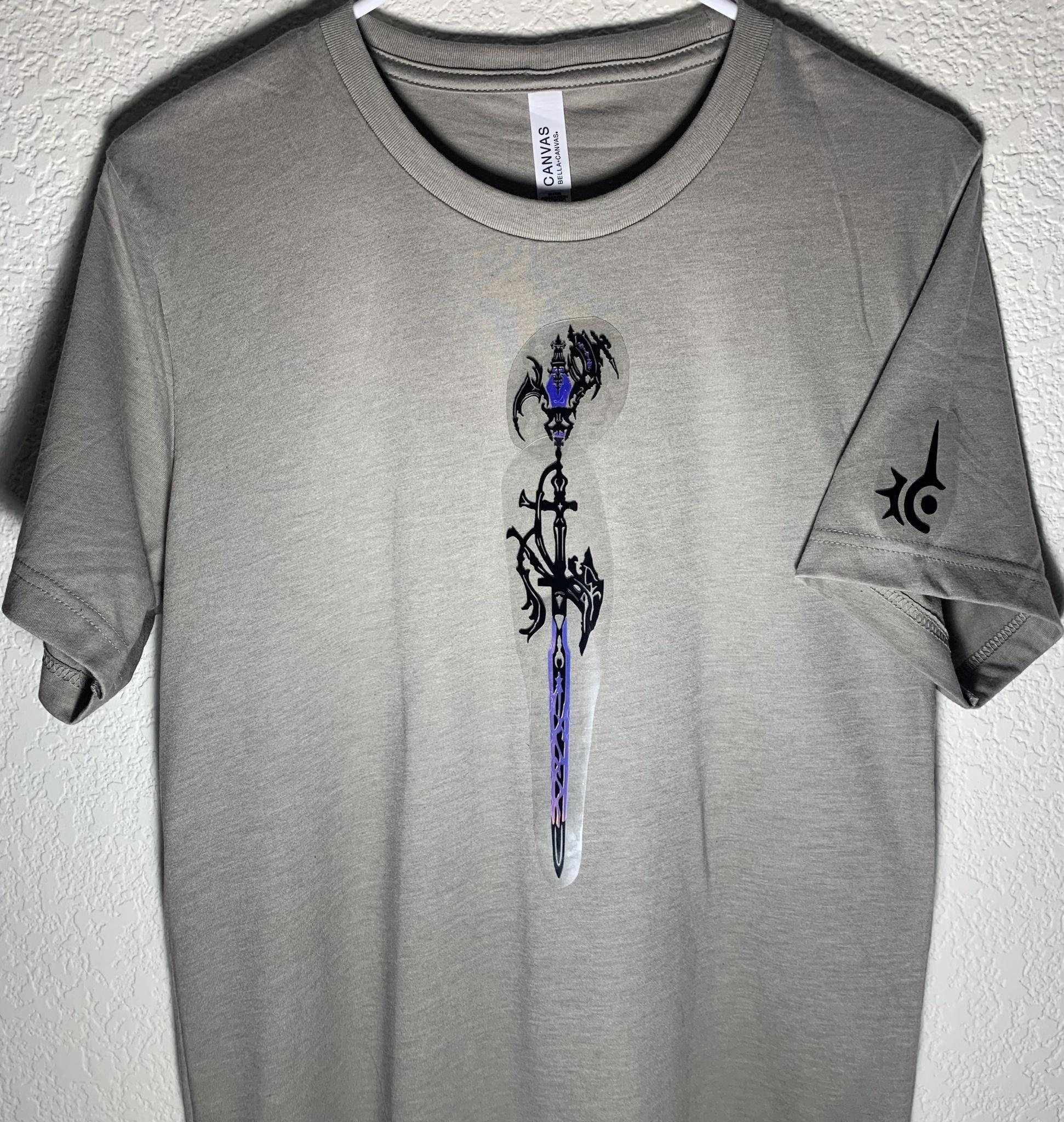 FFXIV Red Mage Relic T-shirt | Final Fantasy XIV Antiquated Murgleis ...