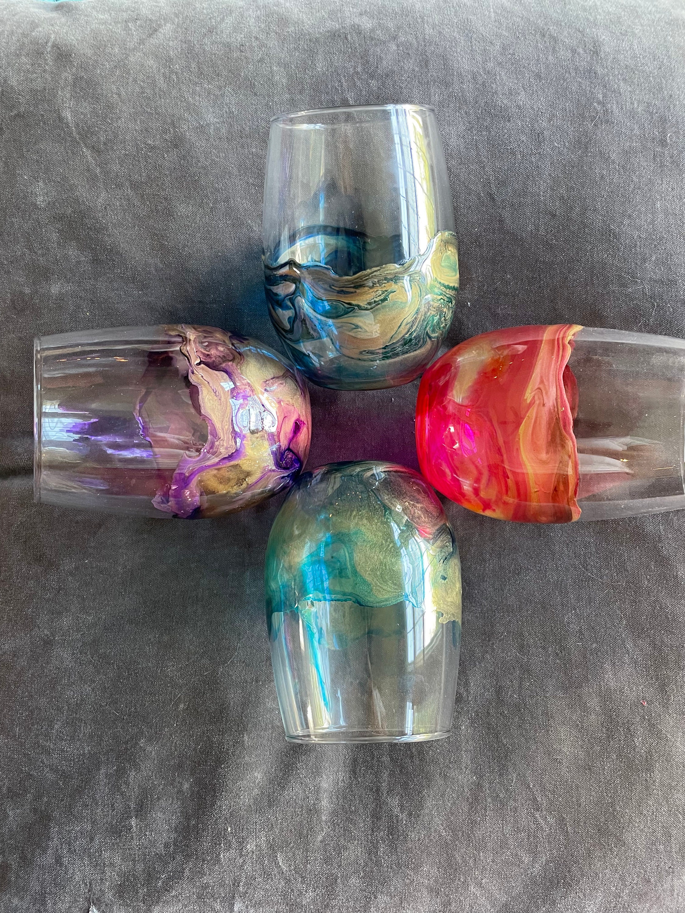 Set of 4 Wine Glasses With Resin - Etsy