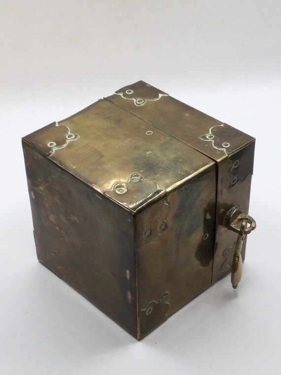 Antique Brass Box 19th Century Rare, Pocket Globe Box… - Gem