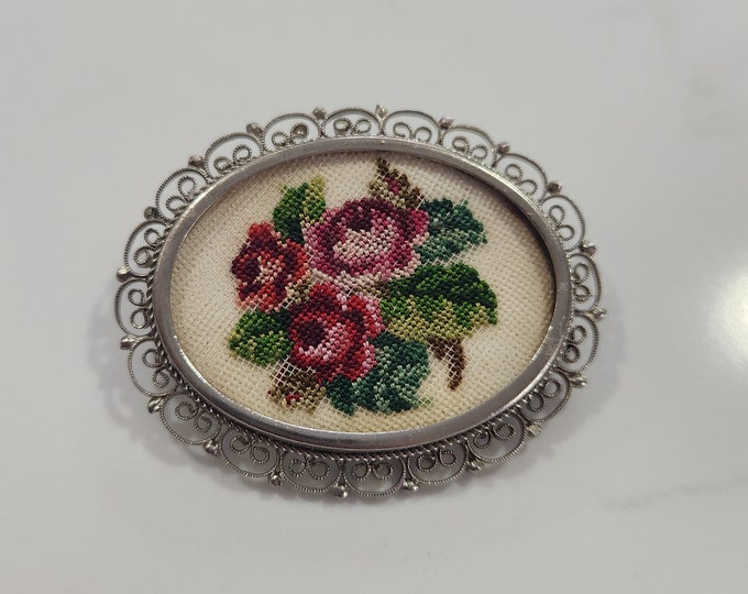 Vintage Petit Point Needlepoint Embroidered Floral Rose Flower Pin ...