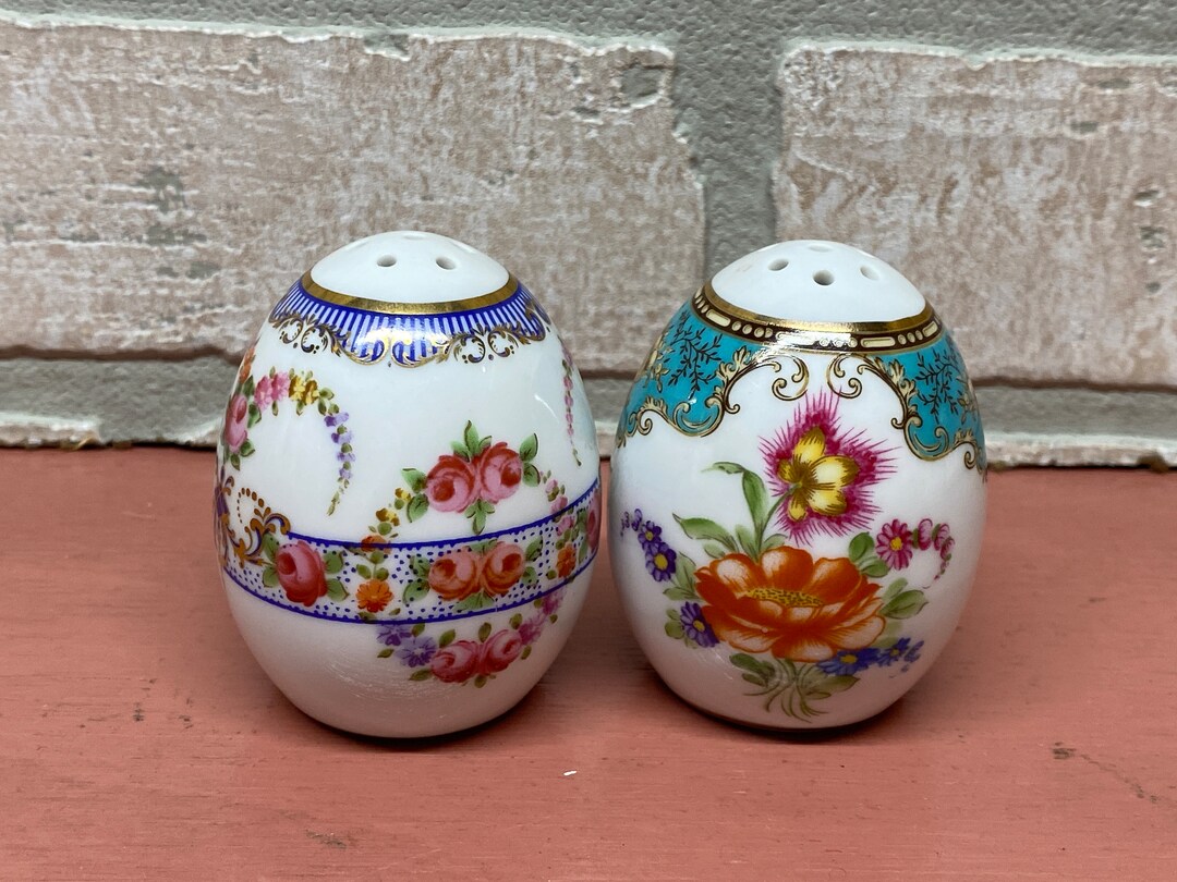 Vintage Egg Shaped Salt and Pepper Shaker Set, Vintage Floral Salt and ...