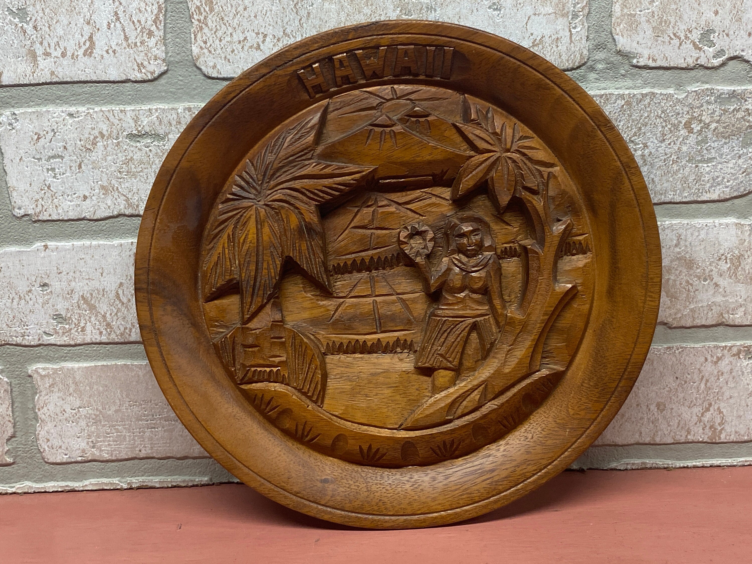 Vintage Carved Wood Souvenir Plate Hawaii Plate Hawaii - Etsy