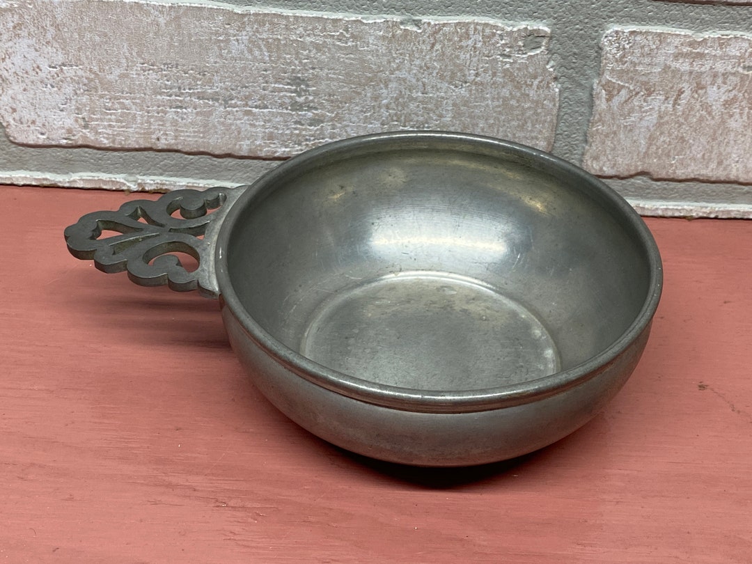 Vintage Pewter Dish, Handled Dish, Vintage International Pewter Dish - Etsy