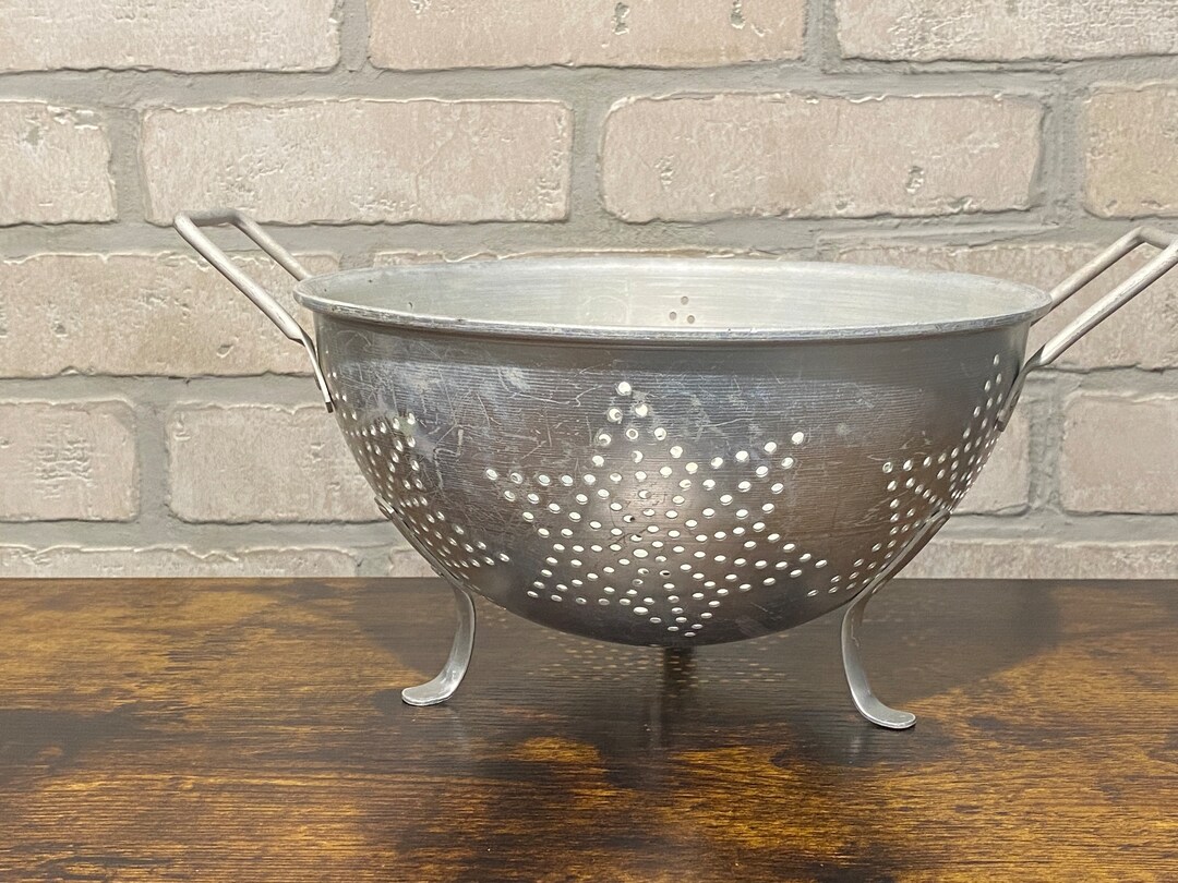 Vintage Star Patterned Colander, Metal Strainer, Vintage Kitchen ...