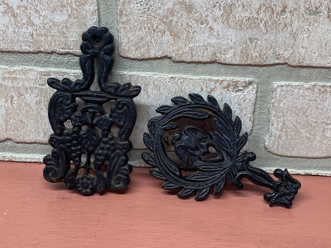 Vintage Set of Two Miniature Cast Iron Trivets, Vintage Home Decor ...
