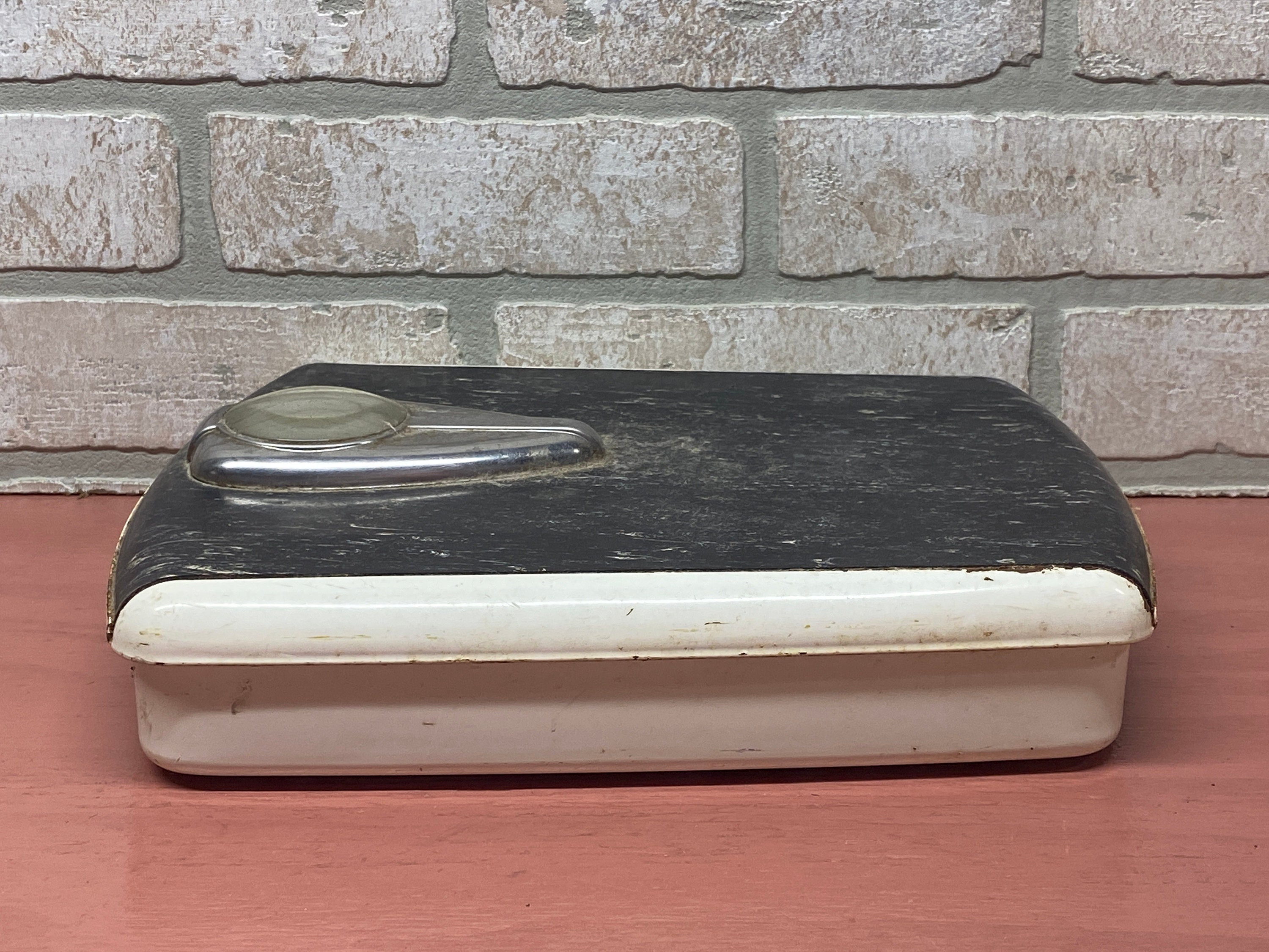 Vintage Borg Erickson Corp Scale, Home Decor, Bathroom Scale - Etsy