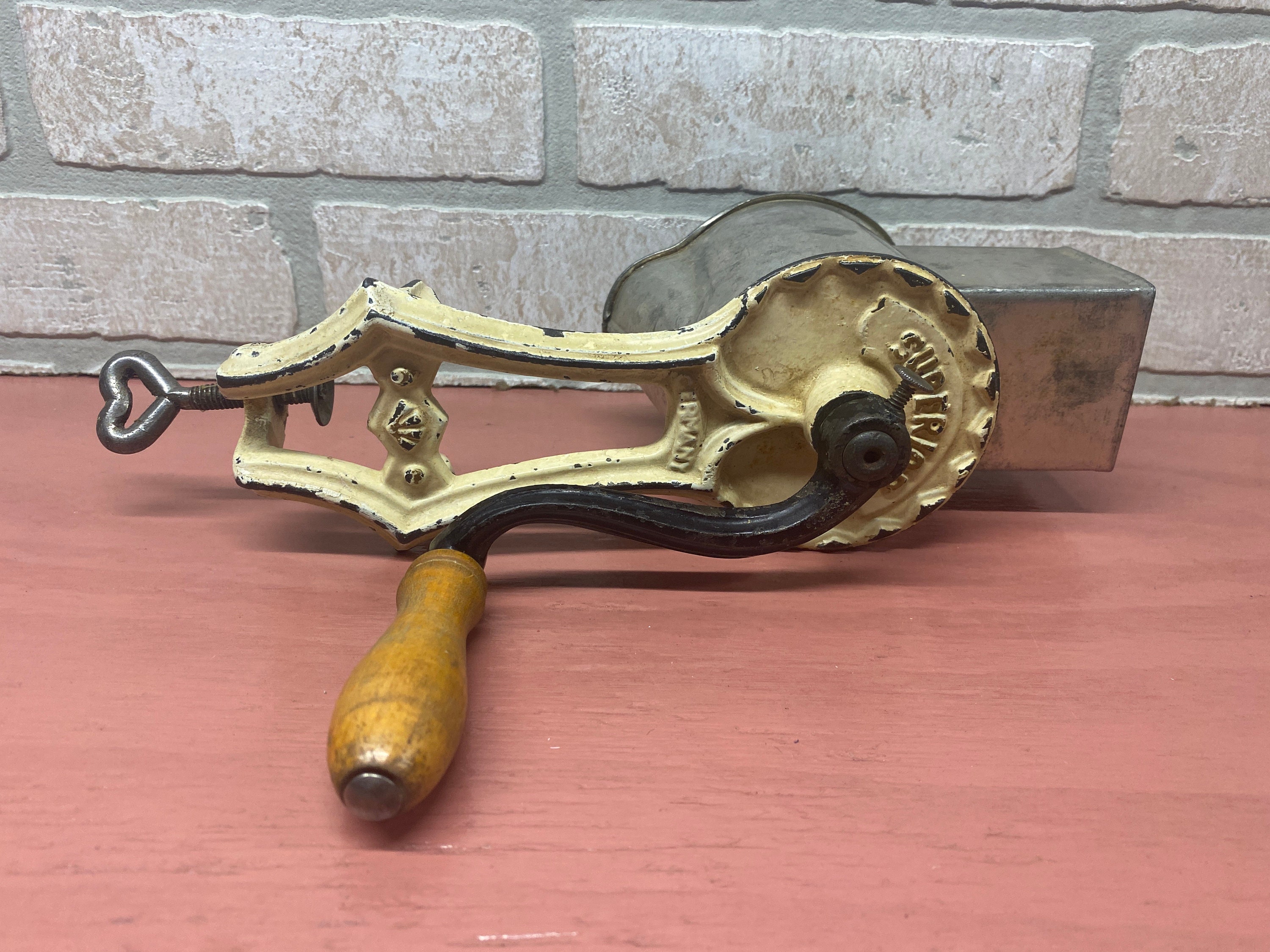 Vintage Metal Countertop Clamp Hand Cranked Cheese Meat - Etsy