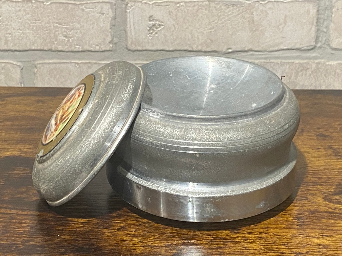 Vintage Collector Powder Puff Music Box, Swiss Aluminum Casing - Etsy