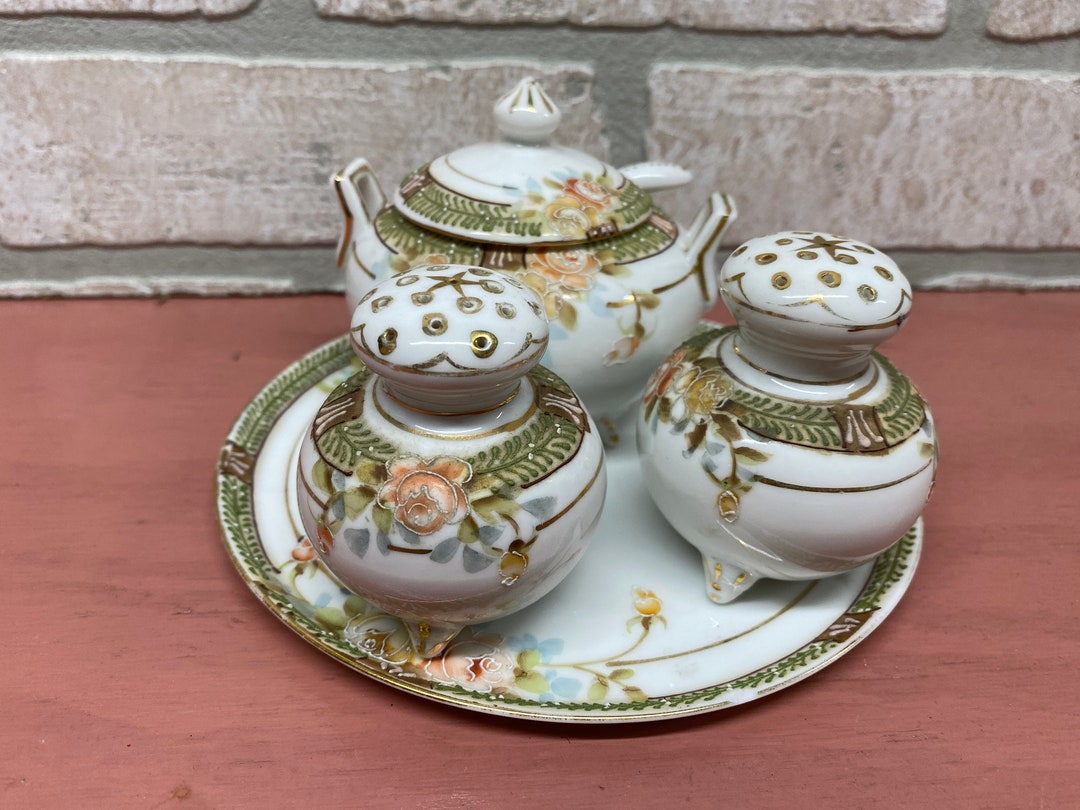 Vintage Salt, Pepper and Sugar Serving Set, Vintage Kitchen, Kitchen ...