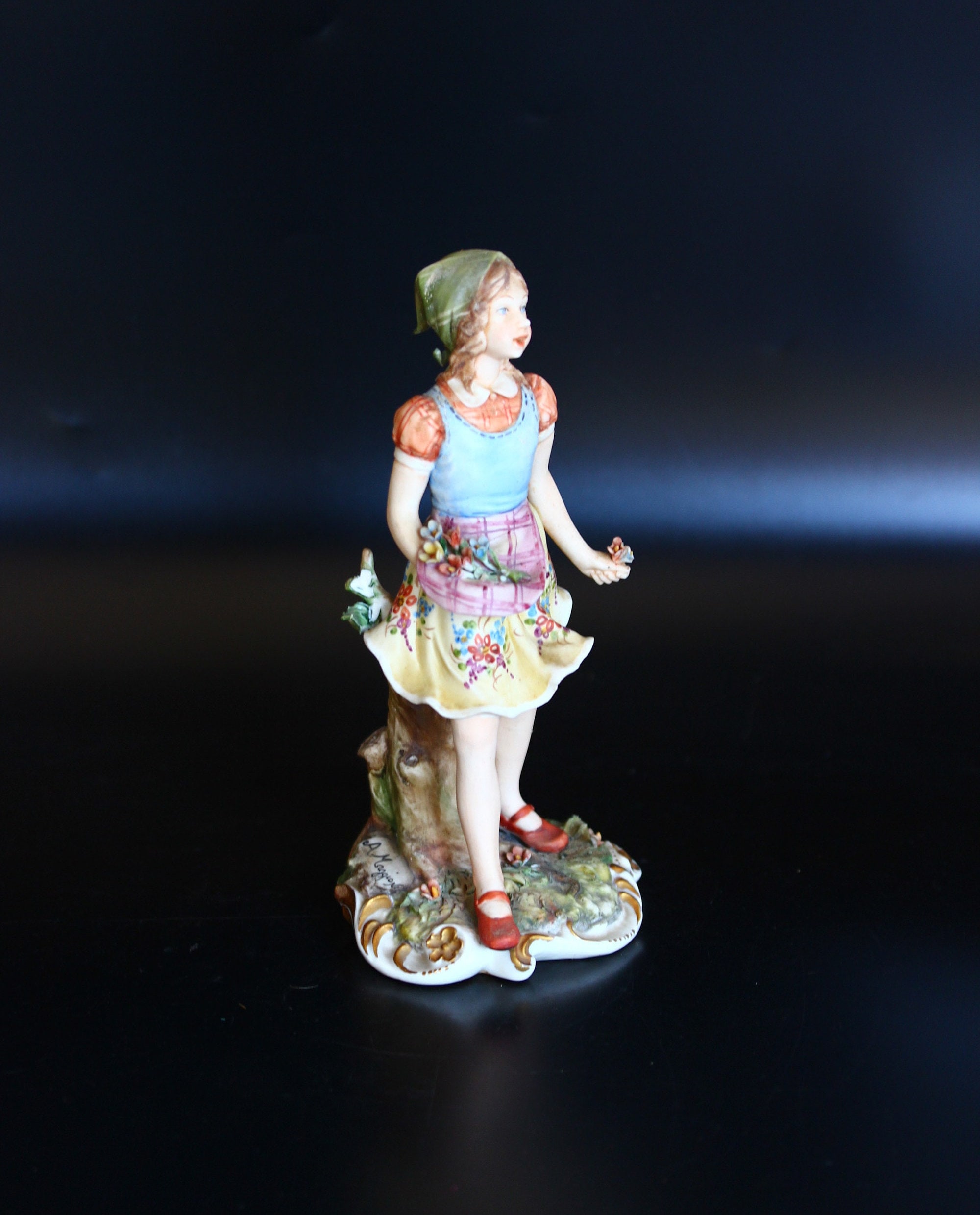 Vintage Hand Painted Capodimonte Porcelain Figurine: Maggioni Artist ...