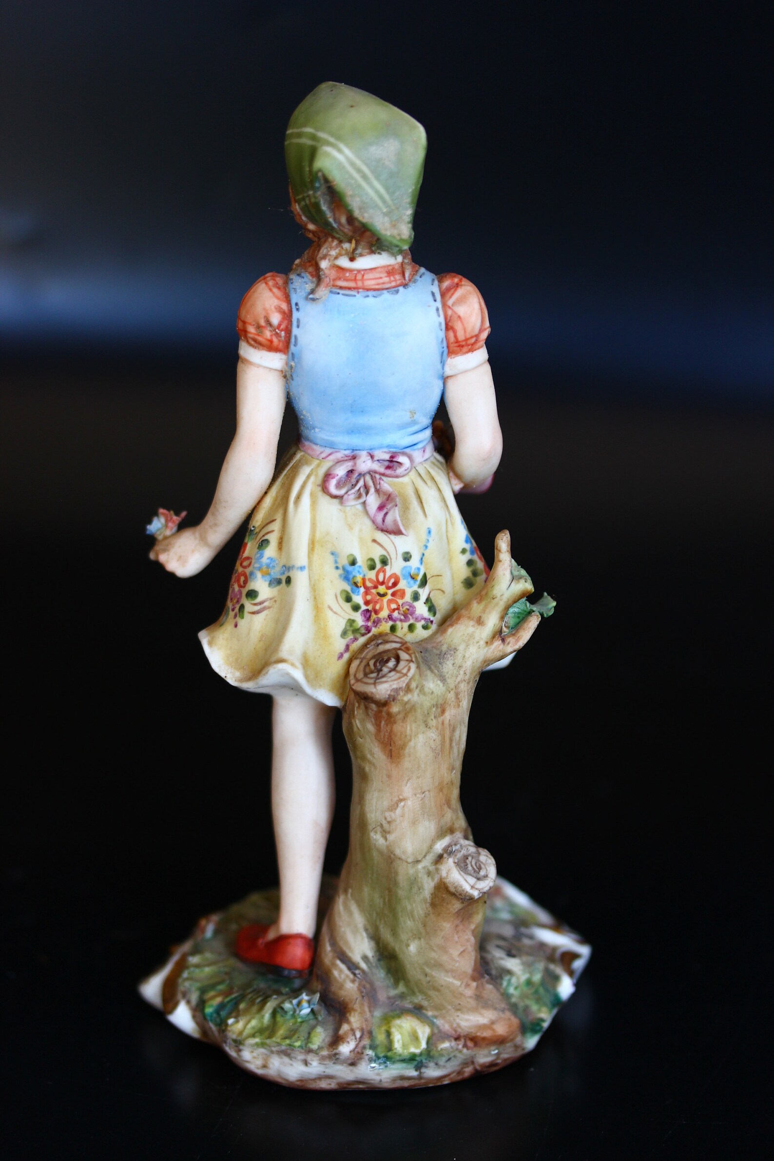 Vintage Hand Painted Capodimonte Porcelain Figurine: Maggioni Artist ...