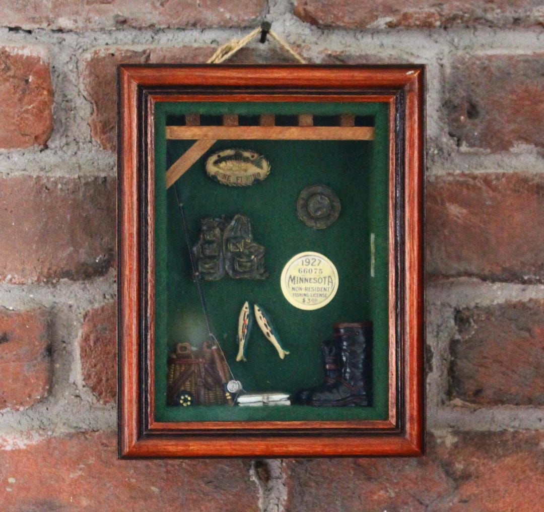 Vintage 3D Shadow Box Fishing Hut - Etsy