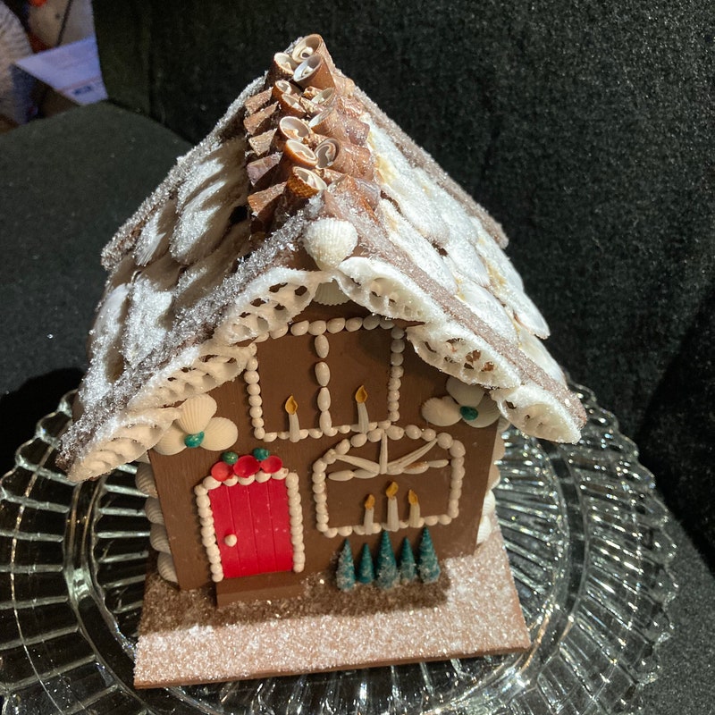 Wood Gingerbread House - Etsy