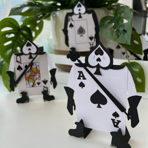 Spade Card Soldier SVG DXF: Alice in Wonderland Tea Party Decor ...