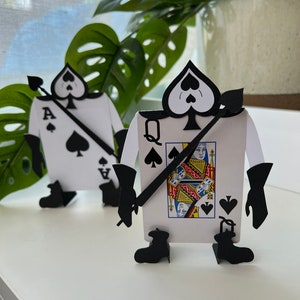 Spade Card Soldier SVG DXF: Alice in Wonderland Tea Party Decor ...