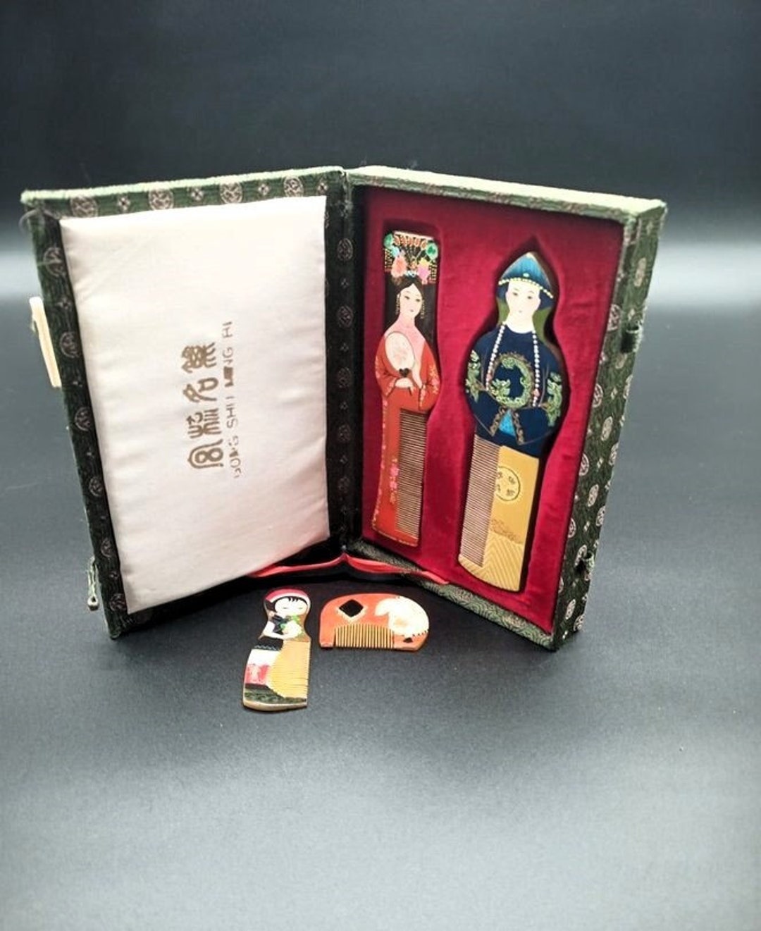Vintage Gong Shu Ming Bi Vintage Wooden Chinese Comb Set Hand Painted ...