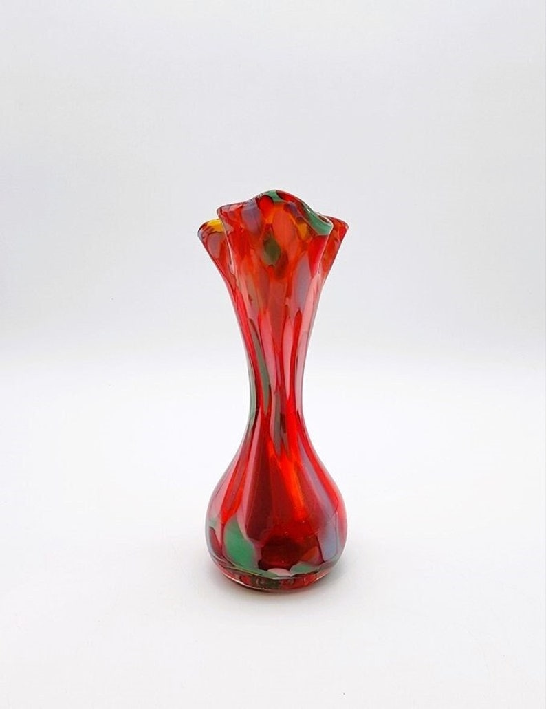 Vintage Art Glass Bud Vase Red Color Multi Splatter Swirl 7 Inch Ruffle ...