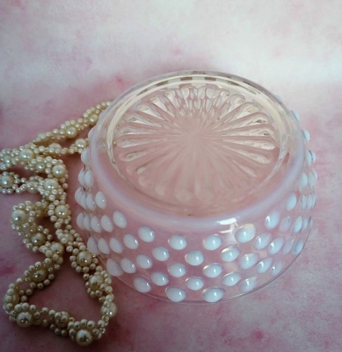 Vintage Anchor Hocking Round Hobnail Moonstone Powder Box With - Etsy