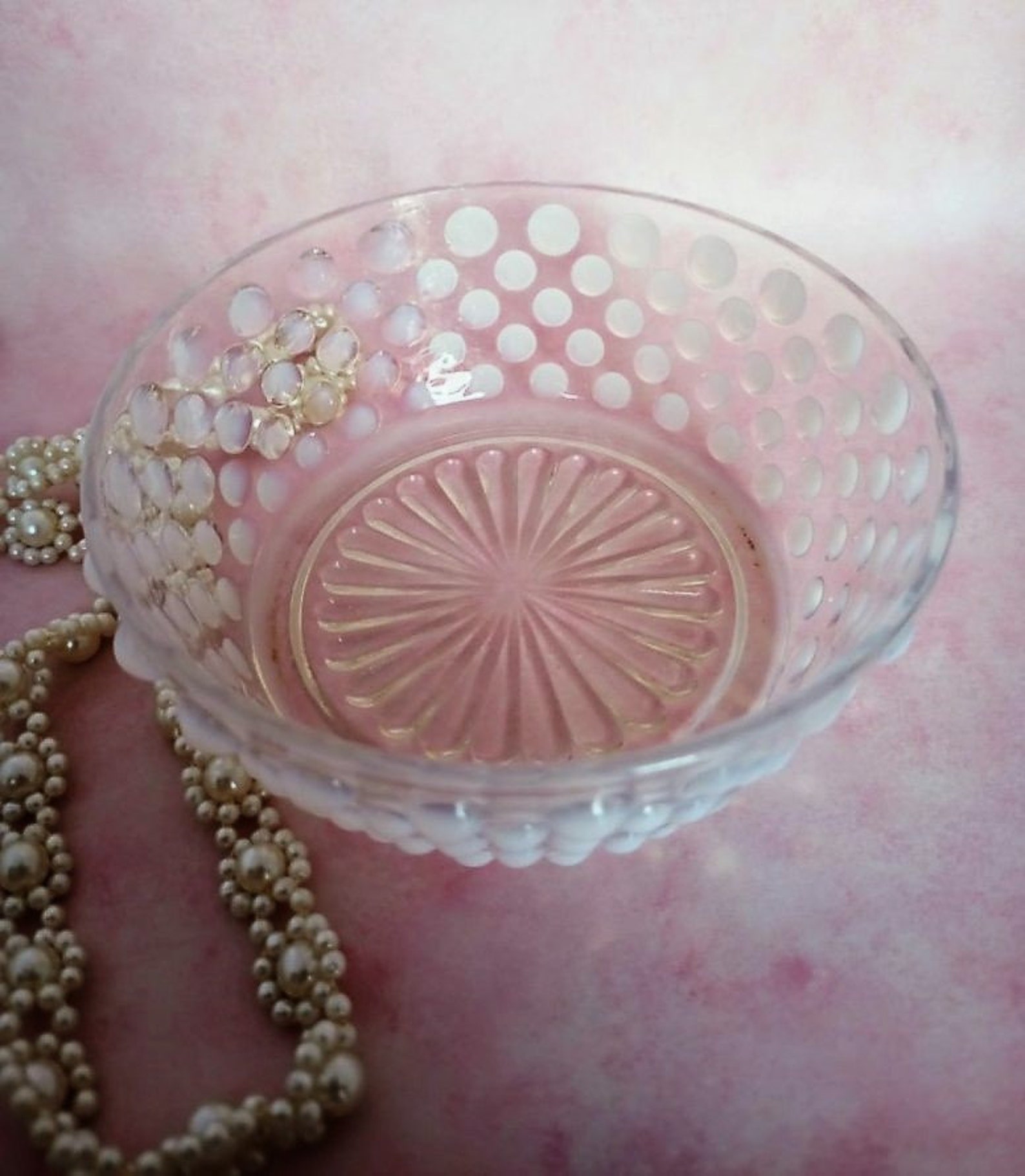 Vintage Anchor Hocking Round Hobnail Moonstone Powder Box With - Etsy