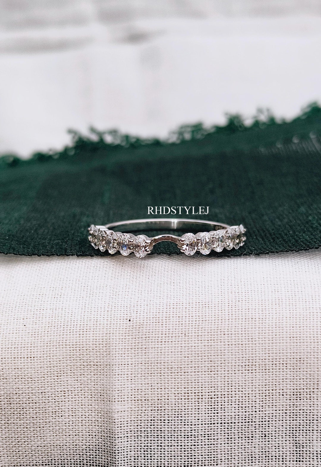 Lab Grown Diamond Notched Wedding Band, Oval Diamond Notch Stackable ...