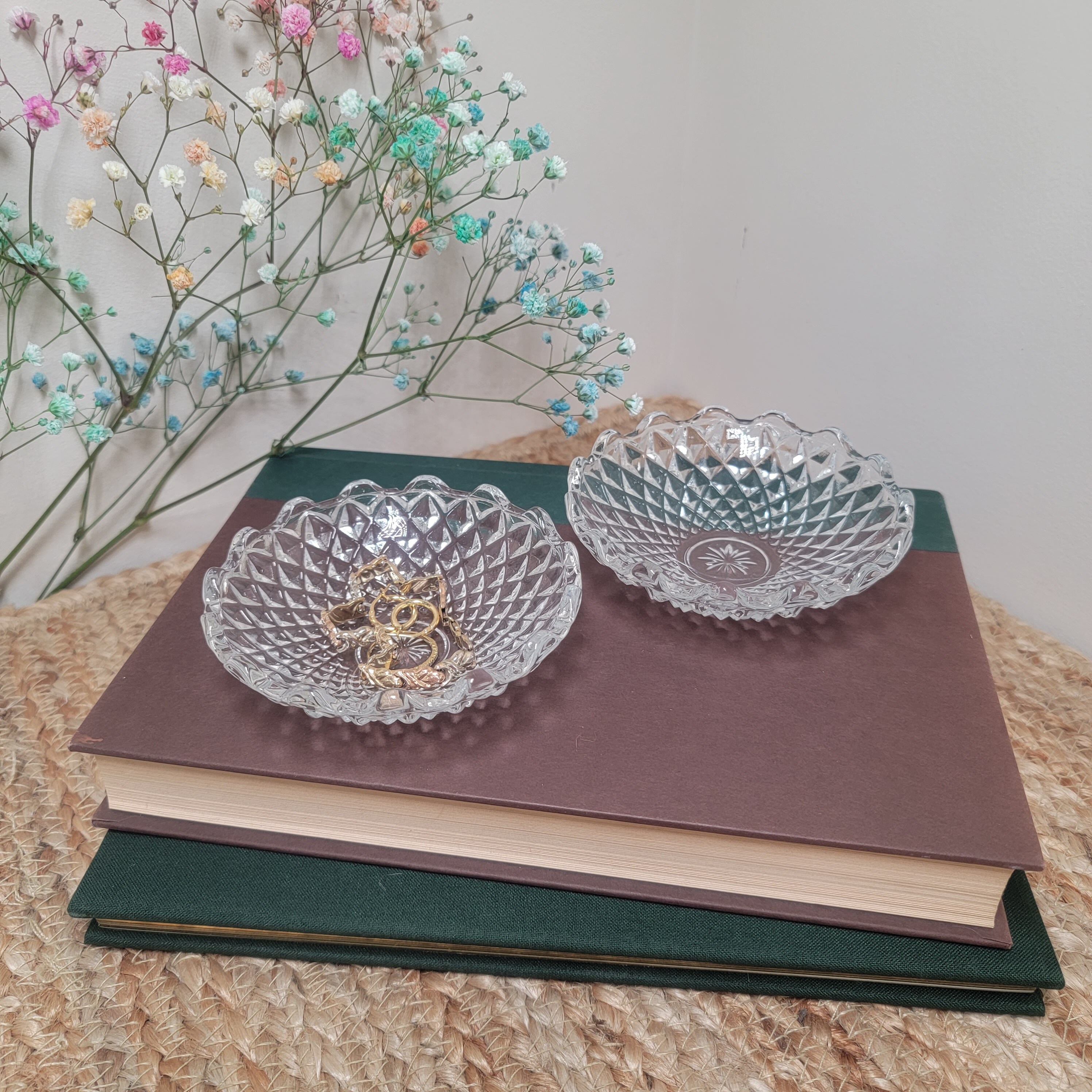 Vintage Crystal Glass Matching Bottom-top Trinket Box Italian - Etsy