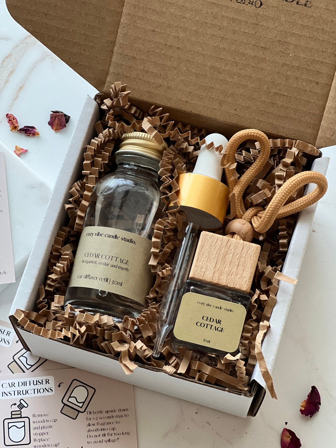 Car Diffuser and Refill Air Freshener Cute Car Accessories for Women ...