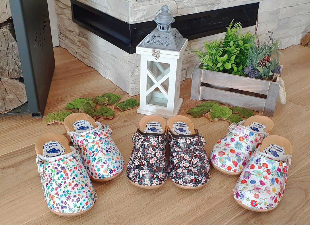 Women Leather Clogs Wood Medical Clogs Very Comfortable Womens Shoes ...