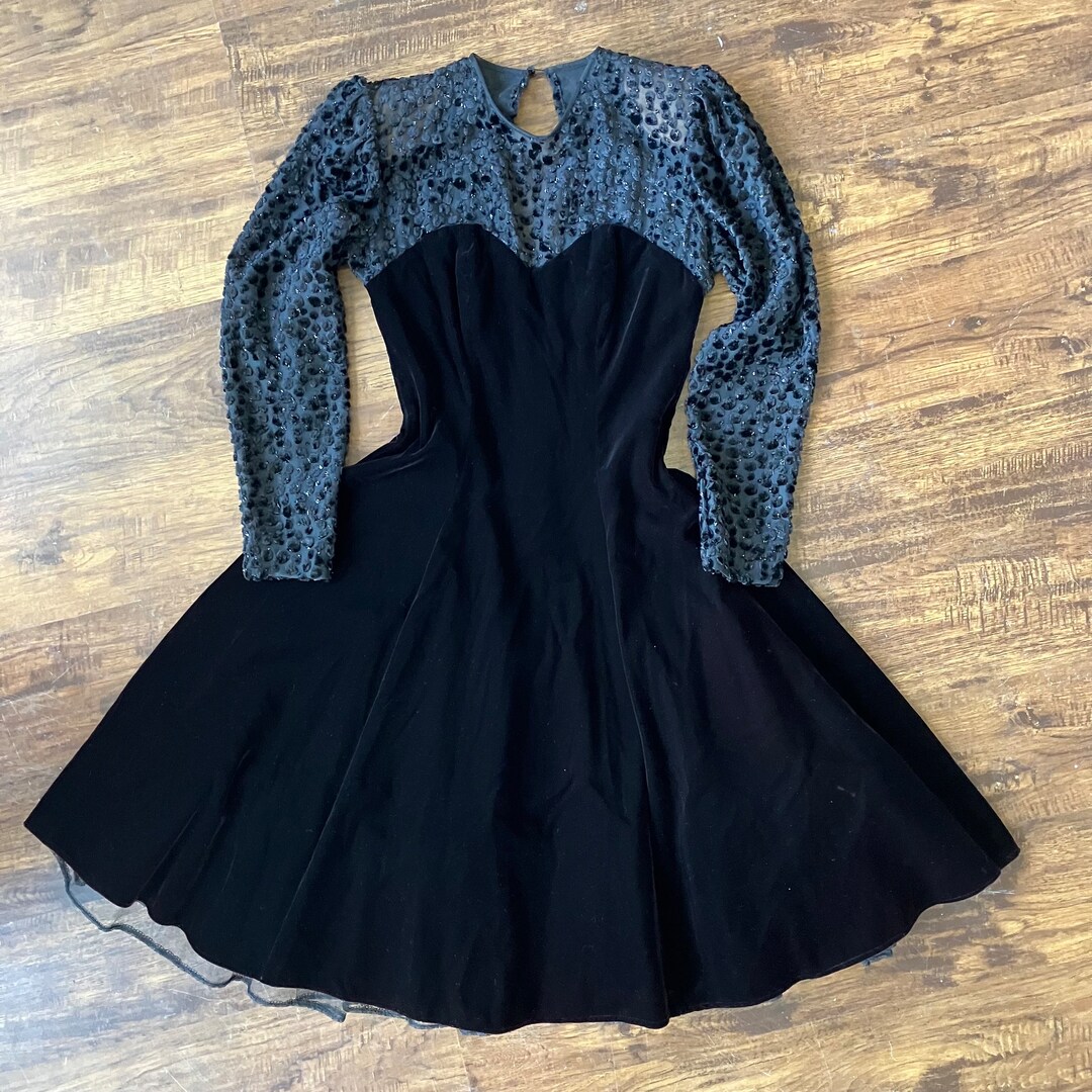 1980s Black Velvet Party Dress With Sweetheart Neckline Tutu Vintage ...
