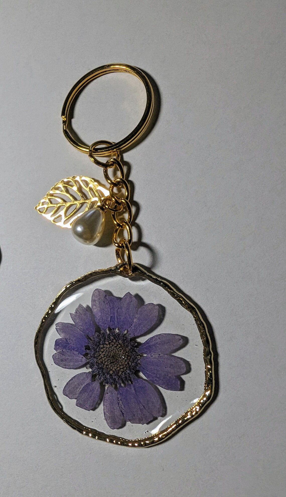 Handmade Pressed Flower Resin Keyring, Unique Botanical Keychain - Etsy UK