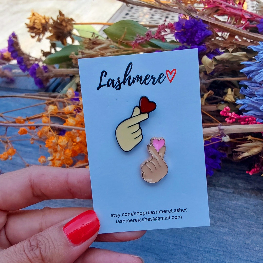 Finger Heart Enamel Pin Finger Snap Kpop - Etsy
