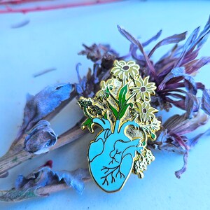 Sunflower Heart Organ Anatomy Anatomical Flower Floral Enamel Pin ...